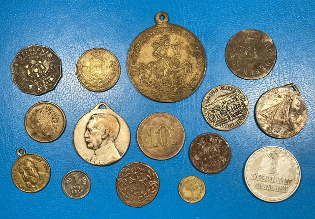 LOT 15 JETONS et Médailles à Identifier EUR 1,00 - PicClick FR