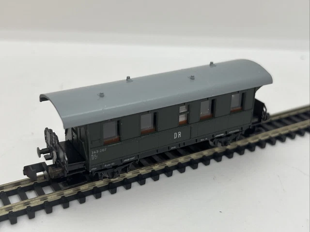 VINTAGE PIKO N Gauge 5/4135/010 4Wheel Green Passenger Coach Model ...