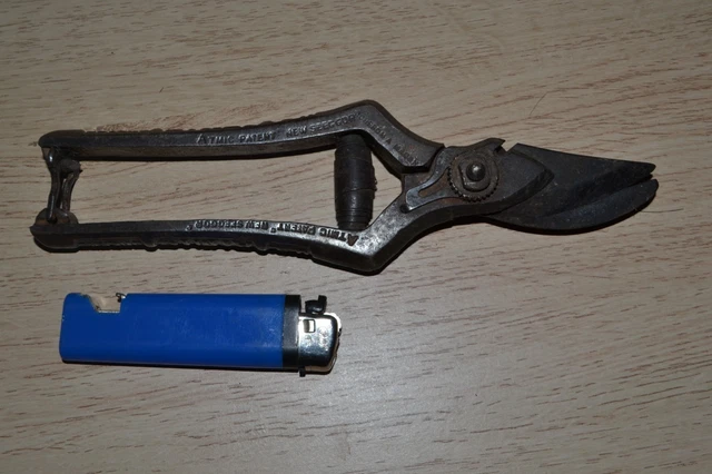 TRÈS BEAU SÉCATEUR ancien "U.S. ATMIC SHEAR" équipé d'un coupe fil EUR ...