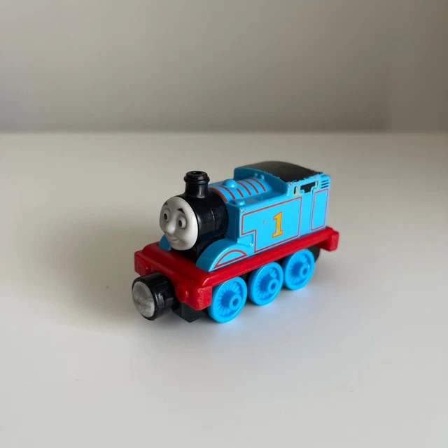 THOMAS THE TANK Engine Wooden Train Set Mattel 2013 Toy Magnetic Die ...