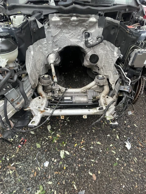 GENUINE MERCEDES E CLASS W212 FRONT SUBFRAME 2014 A2186280157 Bare £80. ...