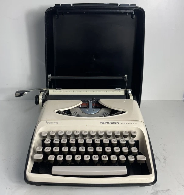 VINTAGE REMINGTON PREMIER Portable Typewriter w/Hard Clamshell Case ...