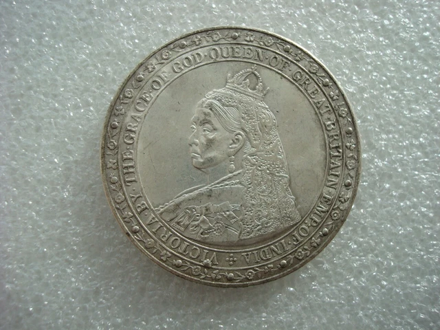 GREAT BRITAIN CROWN 5 Shillings 1887 Queen Victoria Spink & Son Pattern ...