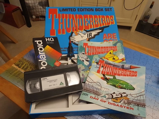 ORIGINAL THUNDERBIRDS LIMITED Edition Box Set VHS Video Books & Model - Complete EUR 17,77 ...