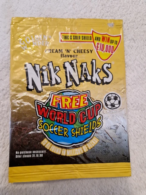 VINTAGE GOLDEN WONDER Nik Naks Packet Cream N Cheesy '98 (Empty) World ...