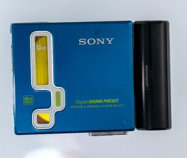 SONY MZ-E77 BLUE Minidisc Player MD Walkman w/ battery sidecar [443 ...