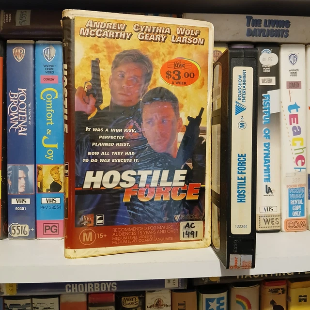 1996 HOSTILE FORCE- Roadshow Vhs- Ex Rental Clamshell Big Box- Wolf ...