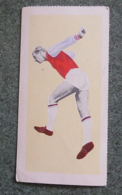 BOBBY MOORE 1963 Original Tiger Star Footballers Original Trading Card ...