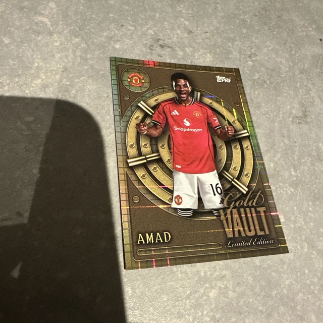 TOPPS MANCHESTER UNITED 2025/2026 Amad Gold Vault Limited Edition EUR 4 ...