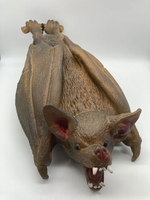 VINTAGE HALLOWEEN VAMPIRE Bat Jiggler Rubber Dracula Horror Scary Toy ...