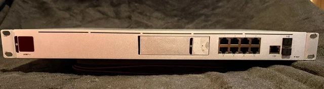 UBIQUITI UNIFI DREAM Machine Pro UDM-Pro Gateway/Switch Tested £329.99 ...