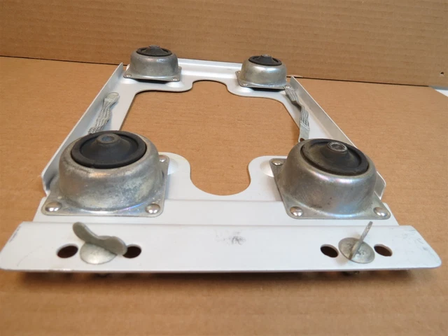ORIGINAL WWII AIRCRAFT VHF & Dynamotor Mounting Tray with 4 Lord Mounts ...