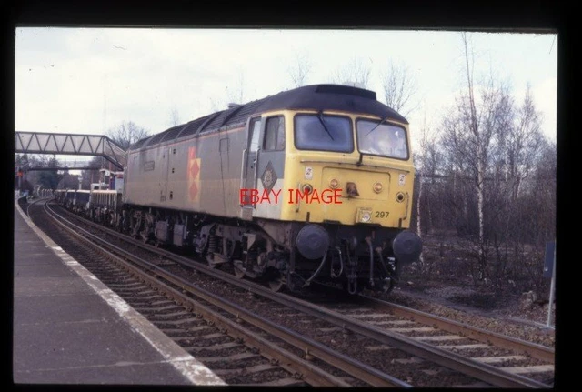 PHOTO CLASS 47 Loco 47297 At Earley Station 1998 £2.00 - PicClick UK