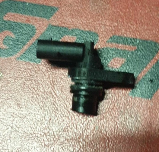 MERCEDES GLA X156 arbre à cames capteur de position A2709050400 F1C1 ...