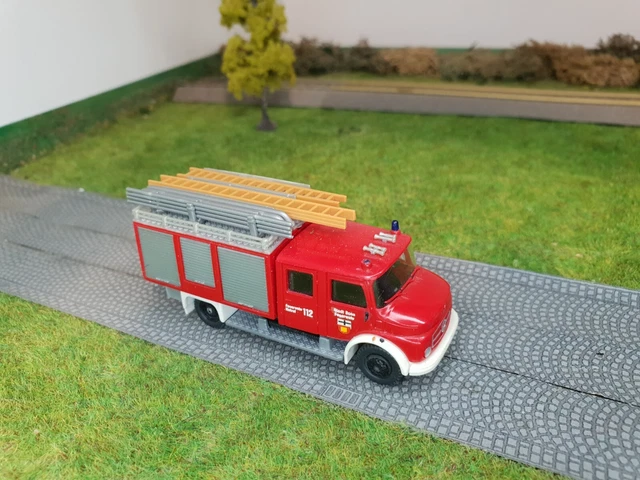 CAMION DE POMPIER Mercedes Avec Échelle Genre Roco ou Wiking 1/87 ho ...