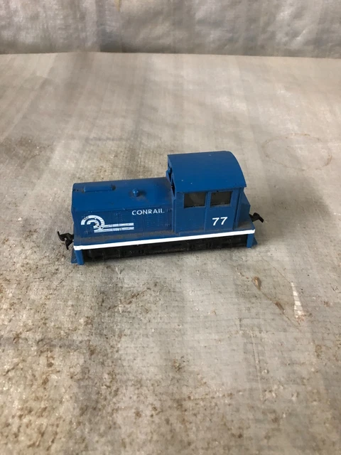 HO SCALE-CONRAIL-CR #77-DIESEL Powered Engine-Industrial Switcher-Blue ...