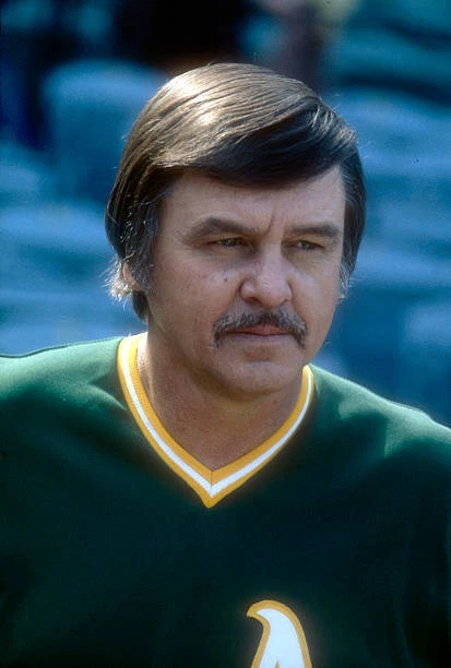 MANAGER DICK WILLIAMS Of The Oakland Athletics Before An Major League ...