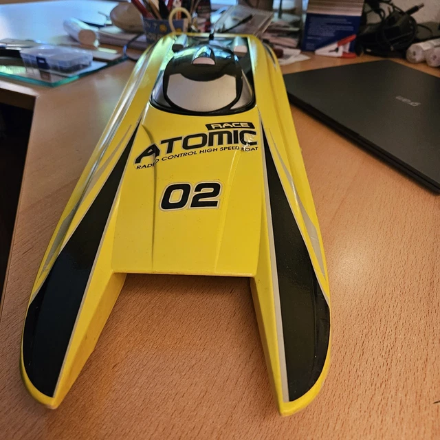 RC RENNBOOT ATOMIC/RTR/INKL. 3s,4s,6s Lipo's/s.Bilder/70A Flycolor ...