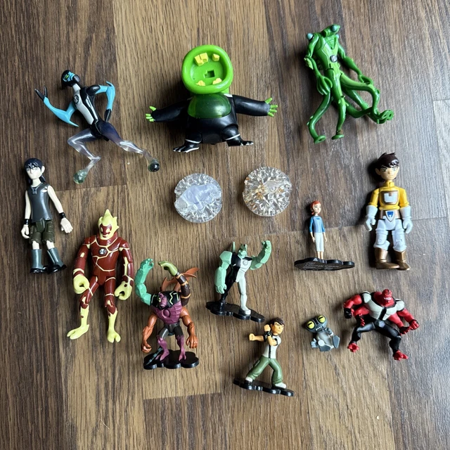 BEN 10 MINI Figures Bundle Omnitrix Challenge Revolution Ultimatrix Ben ...