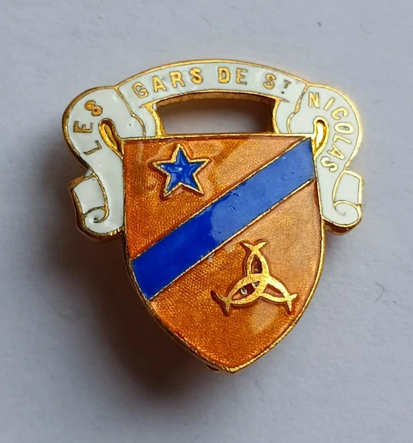 ANCIEN INSIGNE SPORT club football foot rugby ou automobile club EUR 35 ...