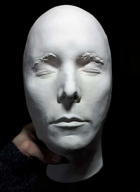 LIFE SIZE BUST batman christian bale life mask......WHITE £35.99 ...