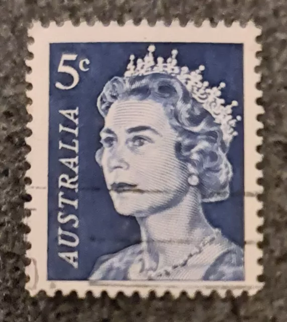 AUSTRALIA QUEEN ELIZABETH II Stamp 5c Australian Stamp $499.00 ...