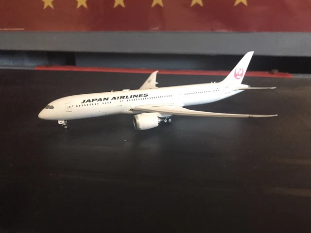 PHOENIX MODELS 1/400 Scale Japan Airlines Boeing 787-9 pefect condition ...