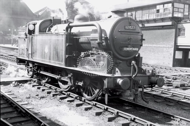 PHOTO BR BRITISH Railways Steam Locomotive Class N2 69577 at Kings ...