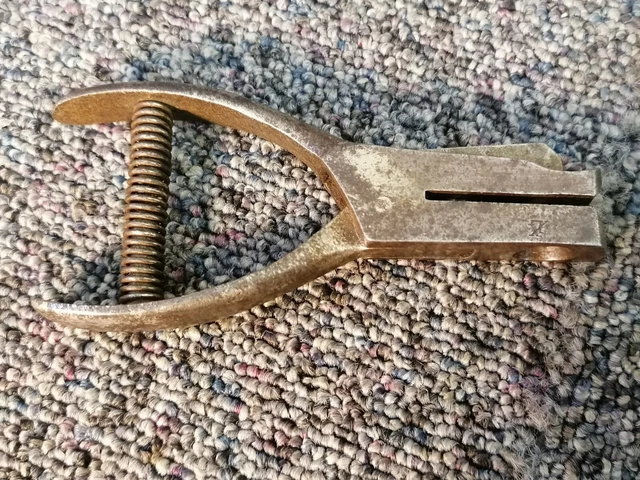 VINTAGE METAL RAILWAY / Bus Conductor's Ticket Clipper / Punch . Clippy ...