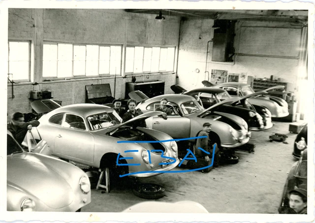 2 ORIGINAL PHOTOS werk PORSCHE 356 and SL at factory 1952 EUR 200,00 ...