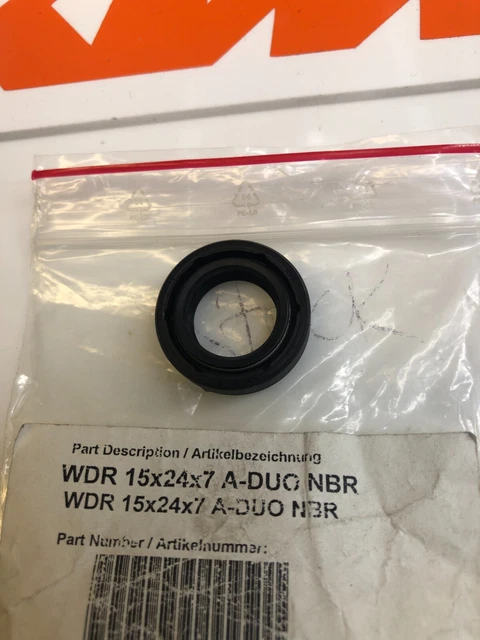 1 JOINT SPI pompe eau 15X24X7 A-DUO ktm 0760152472 350 400 50 540 620 640 625 66 EUR 4,90 ...