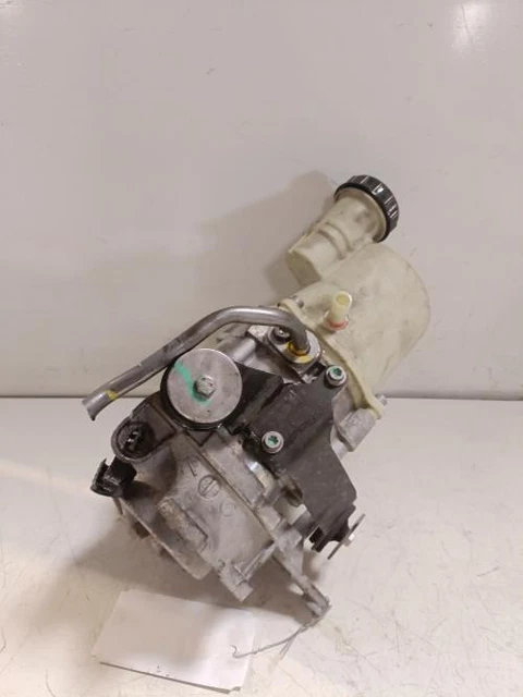 POMPE DE DIRECTION DACIA DUSTER 1 PHASE 1 491107773R EUR 180,00 ...