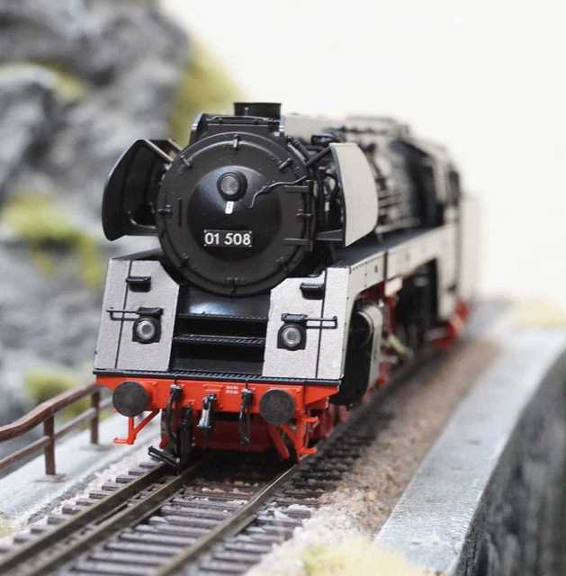 ROCO 71267 LOCOMOTIVA a vapore BR 01 508 DR - scala H0 - nuova ...