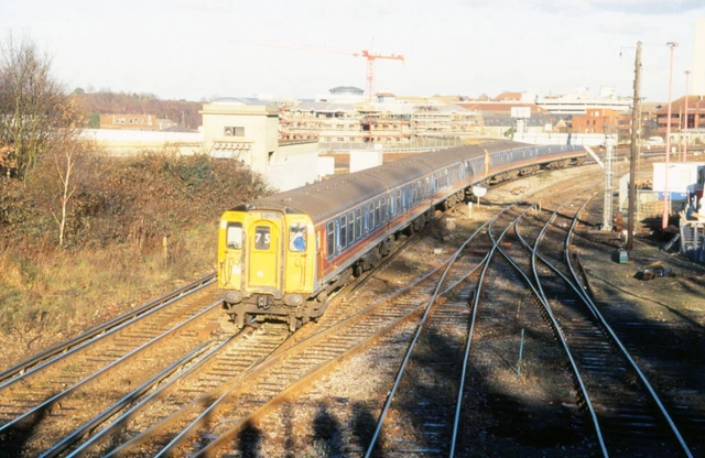 1589 ORIGINAL COLOUR Slide Emu 4 Cep 1550 At Woking Junction 2001 £3.99 ...
