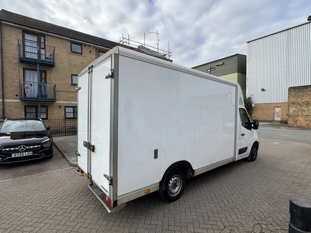 RENAULT MASTER 2017 67 reg euro 6 Euless compliant low loader Luton box ...