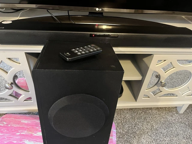 LG WIRELESS SOUND Bar and Subwoofer System & Remote SJ2 - Plugged In ...