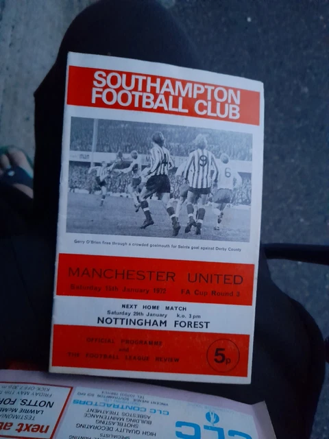 SOUTHAMPTON V MANCHESTER United football programmes x 5 from 1970s ...