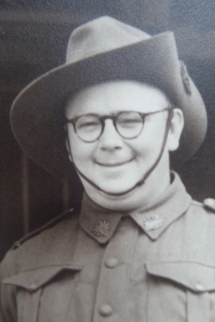 WW2 SOLDIER DIGGER Australian Aif Army Military Photograph $22.11 ...