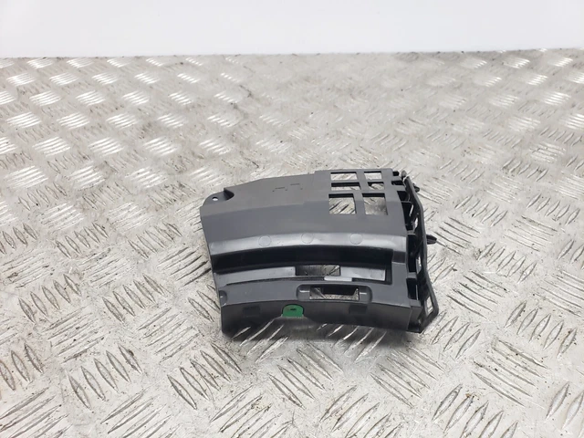 VOLVO XC40 FRONT Bumper Mount Bracket Left Passenger Side 2020 31455242 ...