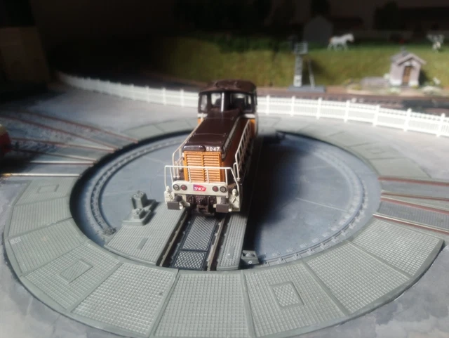 LOCOTRACTEUR Y8000 ROCO Logo Sncf Carmillon Et Immatriculation ...