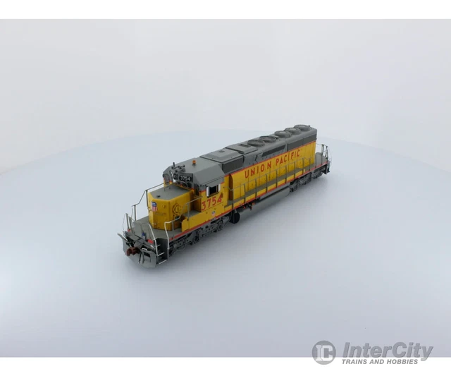 SCALETRAINS SXT30731 HO EMD SD40-2 UP 3754 DCC Loksound $319.99 ...