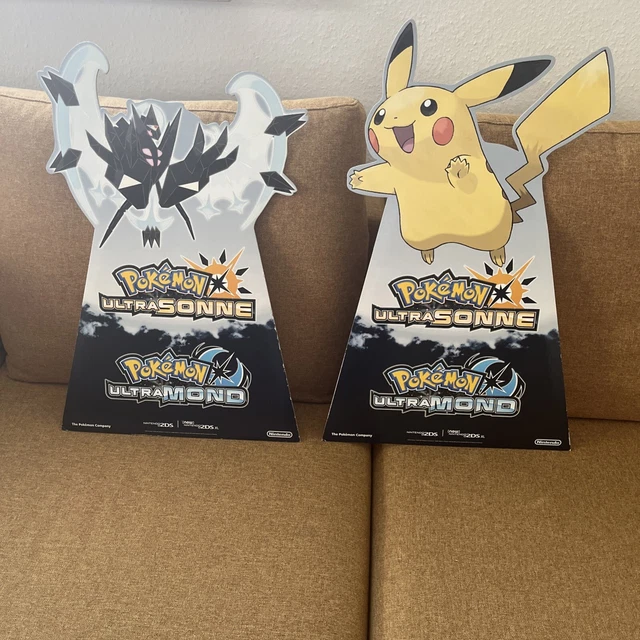 POKEMON ULTRA SONNE / Mond , Pappaufsteller, Standee 2er Pack, Nintendo ...