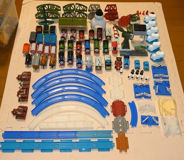 THOMAS CAPSULE PLARAIL Train Rail Accessory Set Mini Collection EUR 138 ...