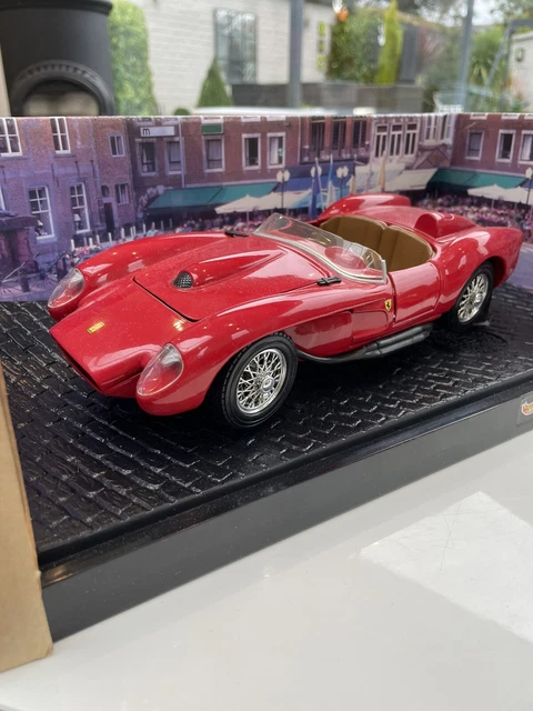 VINTAGE FERRARI 250 Testa Rosa Die Cast Model 1:18 Boxed Hot Wheels Red ...
