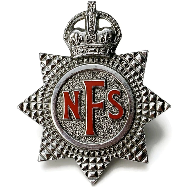 ORIGINAL WW2 NATIONAL Fire Service Brigade NFS Auxiliary AFS Cap Badge ...
