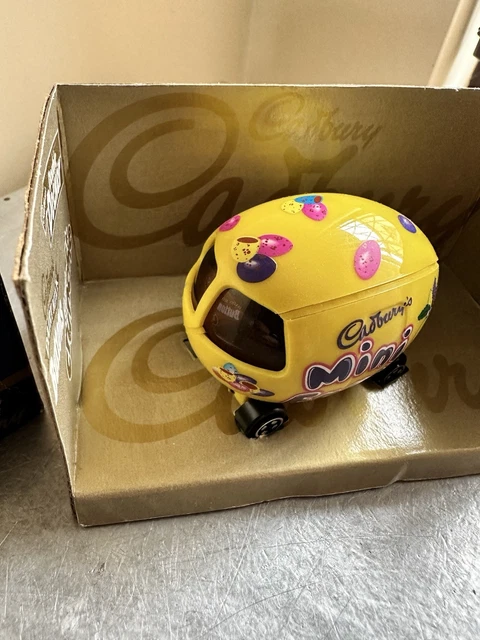 CORGI CADBURY'S CHOCOLATE Mini Egg / Egg Shaped Car - Boxed 04420 £12. ...