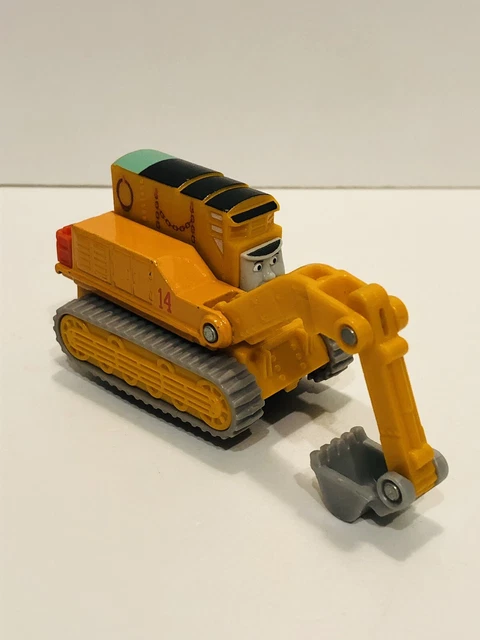 OLIVER THOMAS THE tank engine plastic Take N Play Trackmaster Diecast £ ...