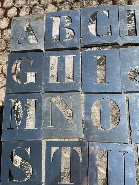 ANCIEN POCHOIR GABARIT zinc Alphabet COMPLET 80 MM À.....Z numero 36 ...