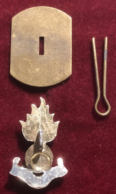 BRITISH ARMY THE Royal Engineers Collar Badge Ubique Military £3.49 ...