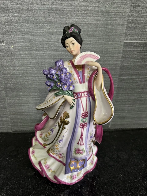 VINTAGE DANBURY MINT The Iris Princess Porcelain Figurine by Lena Liu £77.00 - PicClick UK